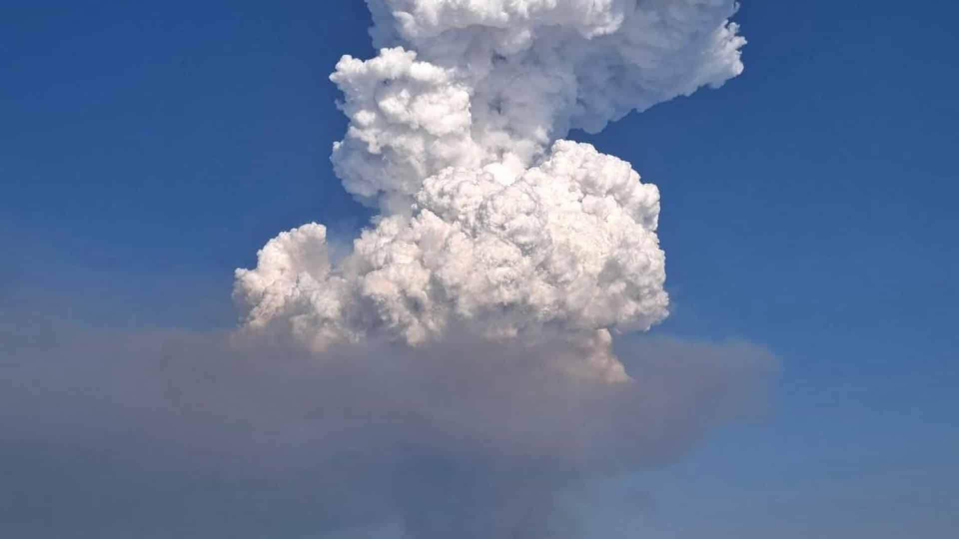 Pirocumulo : Phénomène rare observé pendant un incendie à Sabrosa ...